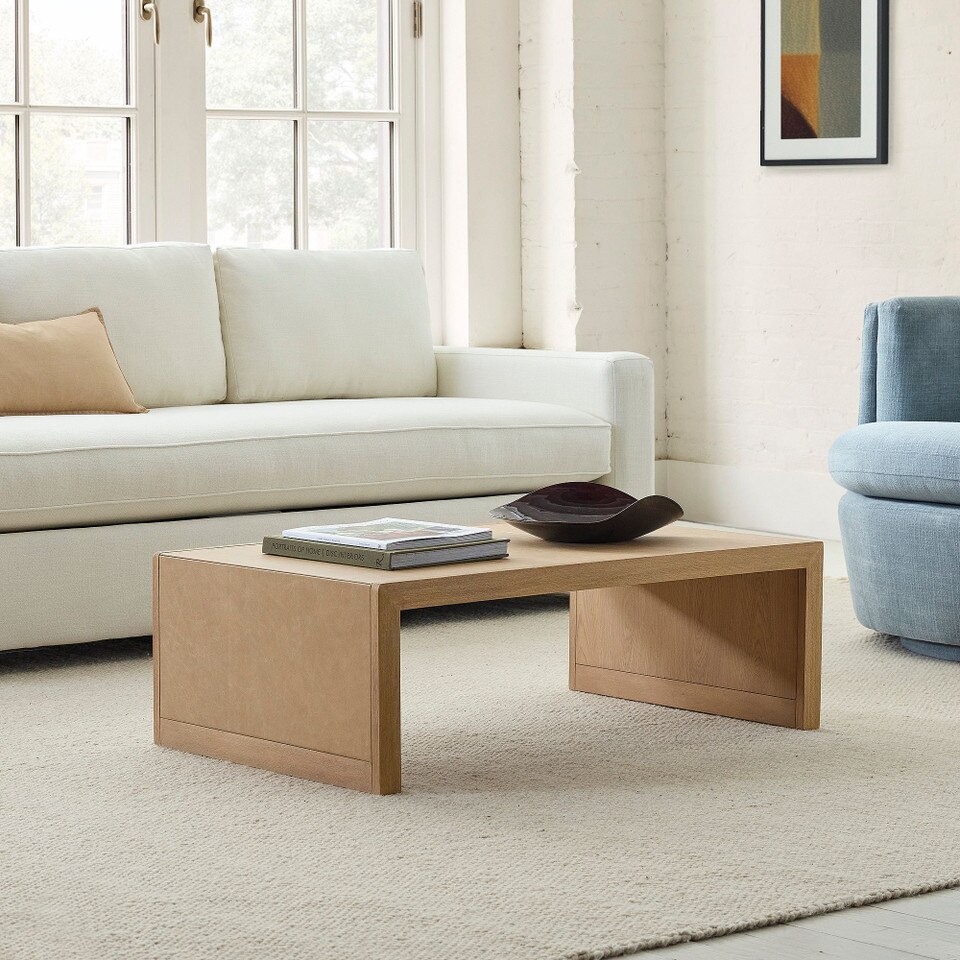 Baldwin Leather Coffee Table (102 cm - 127 cm) - West Elm UK