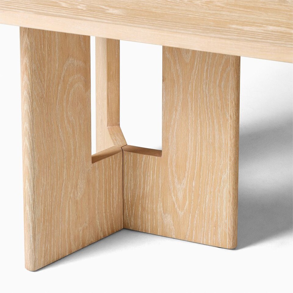 Barwell Dining Table - Modern Oak Elegance | West Elm UK