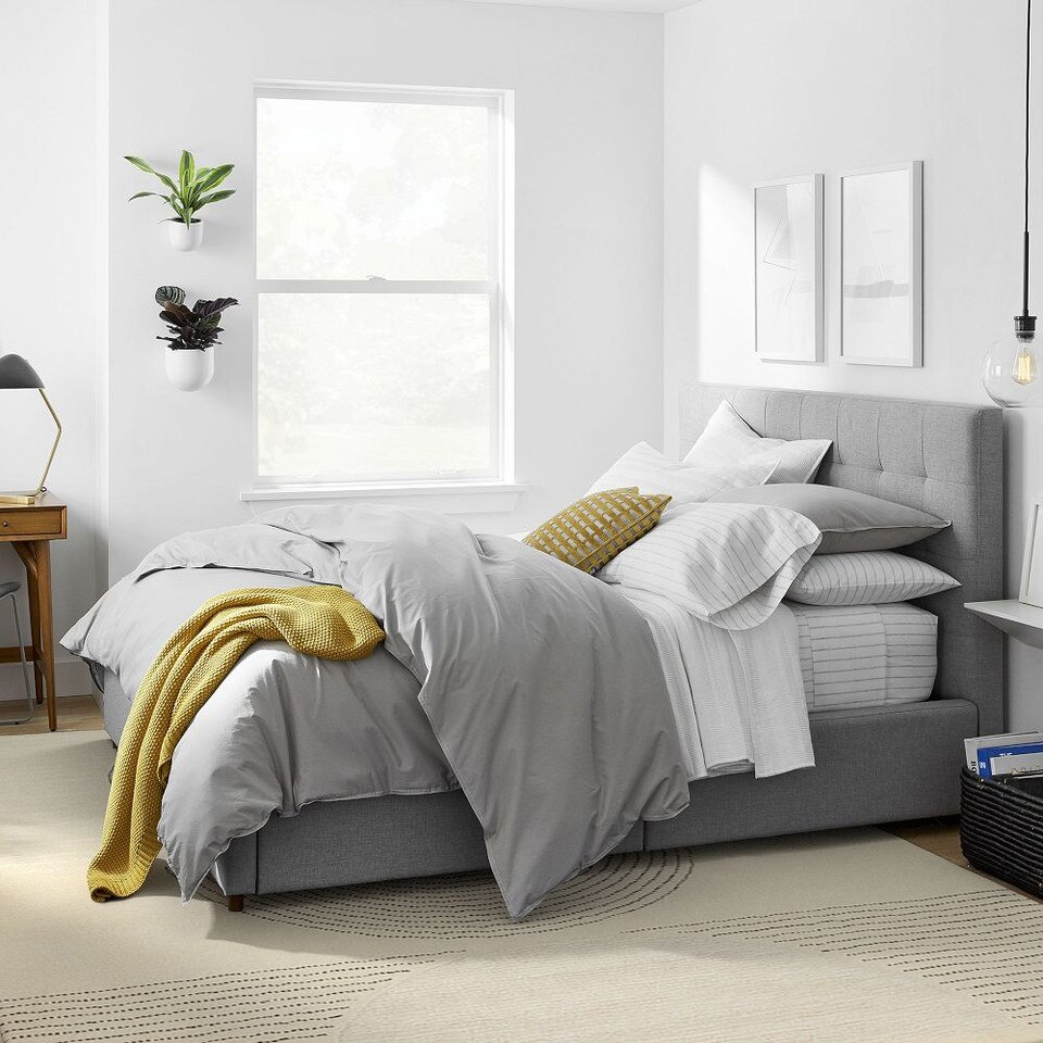 Contiguous Circles Wool Rug - Modern Wool Rug | West Elm UK