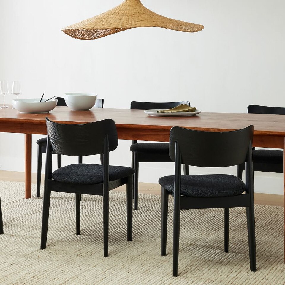 Keira Solid Wood Expandable Dining Table (152 cm - 203 cm) | West Elm UK