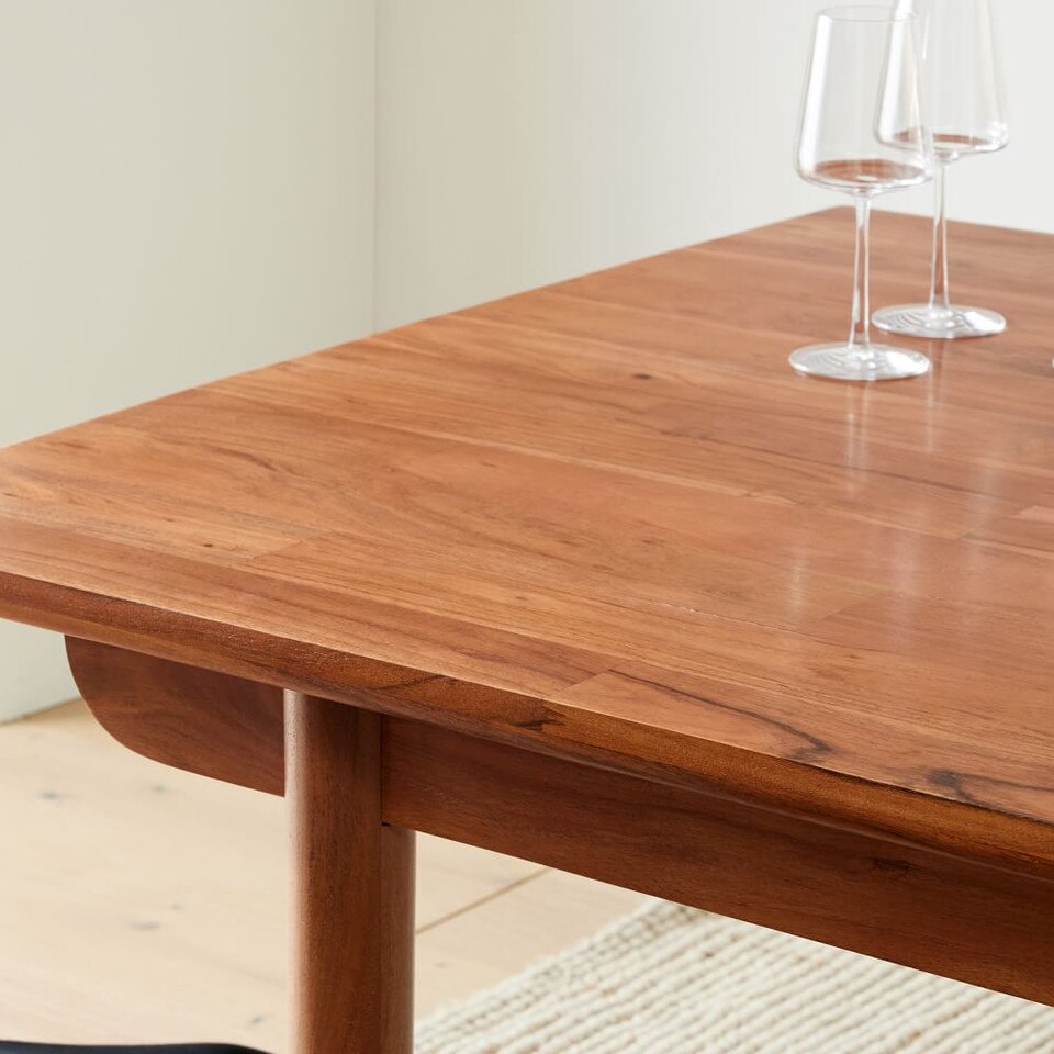 Keira Solid Wood Expandable Dining Table (152 cm - 203 cm) | West Elm UK