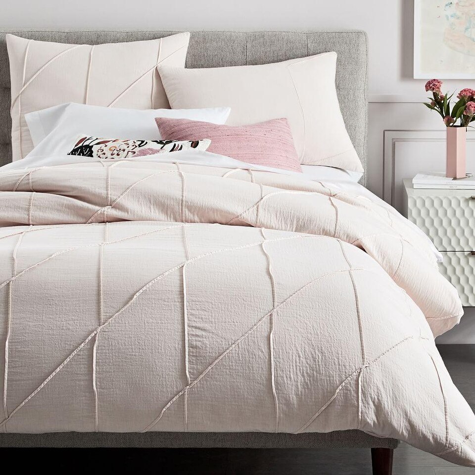 Organic Pleated Grid Quilt Cover & Pillowcases - White | West Elm UK