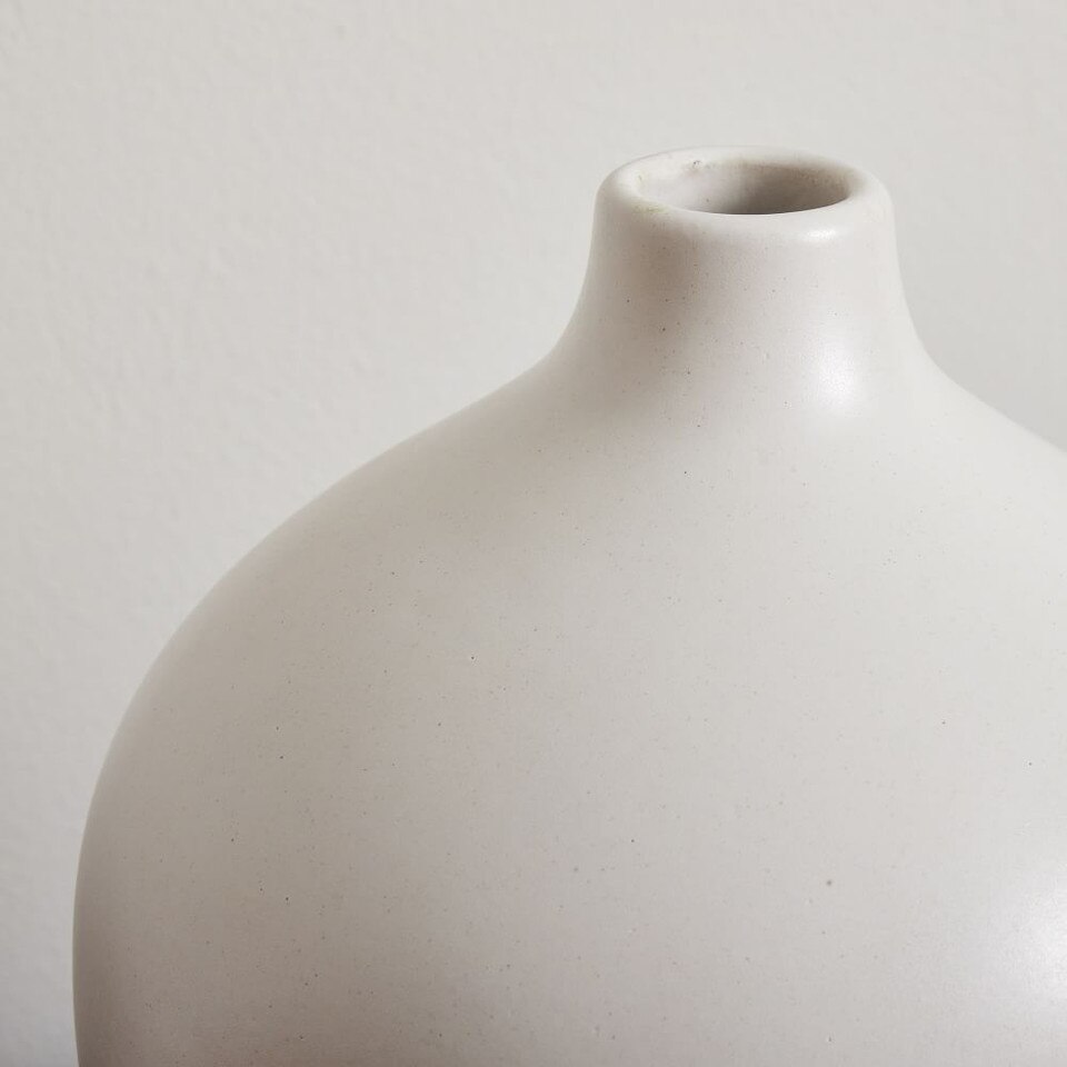 Pure White Ceramic Vases | west elm United Kingdom