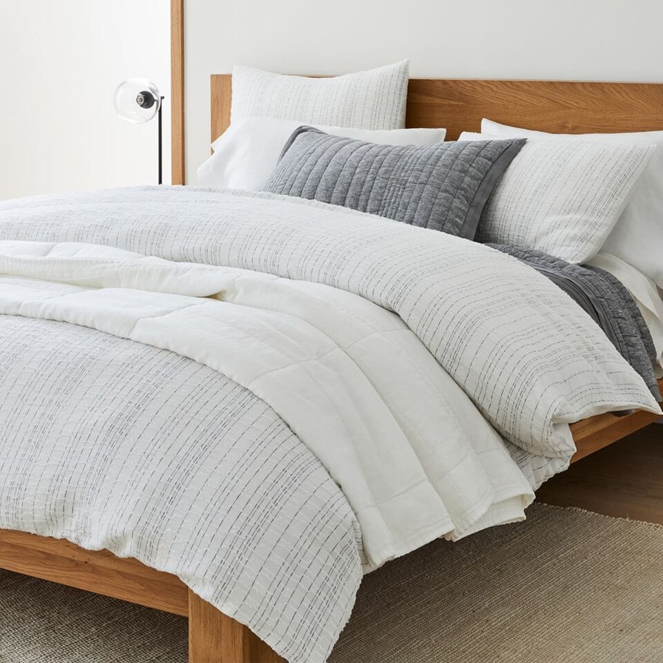 Space-Dyed Clipped Gauze Quilt Cover & Pillowcases - West Elm UK